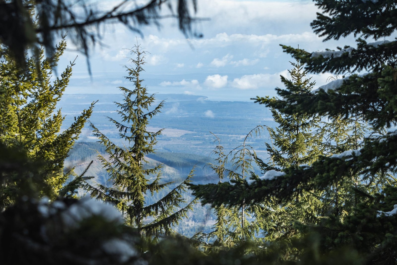 Mount Zion by Mount Townsend in the Olympic Mountains / 錫安山
